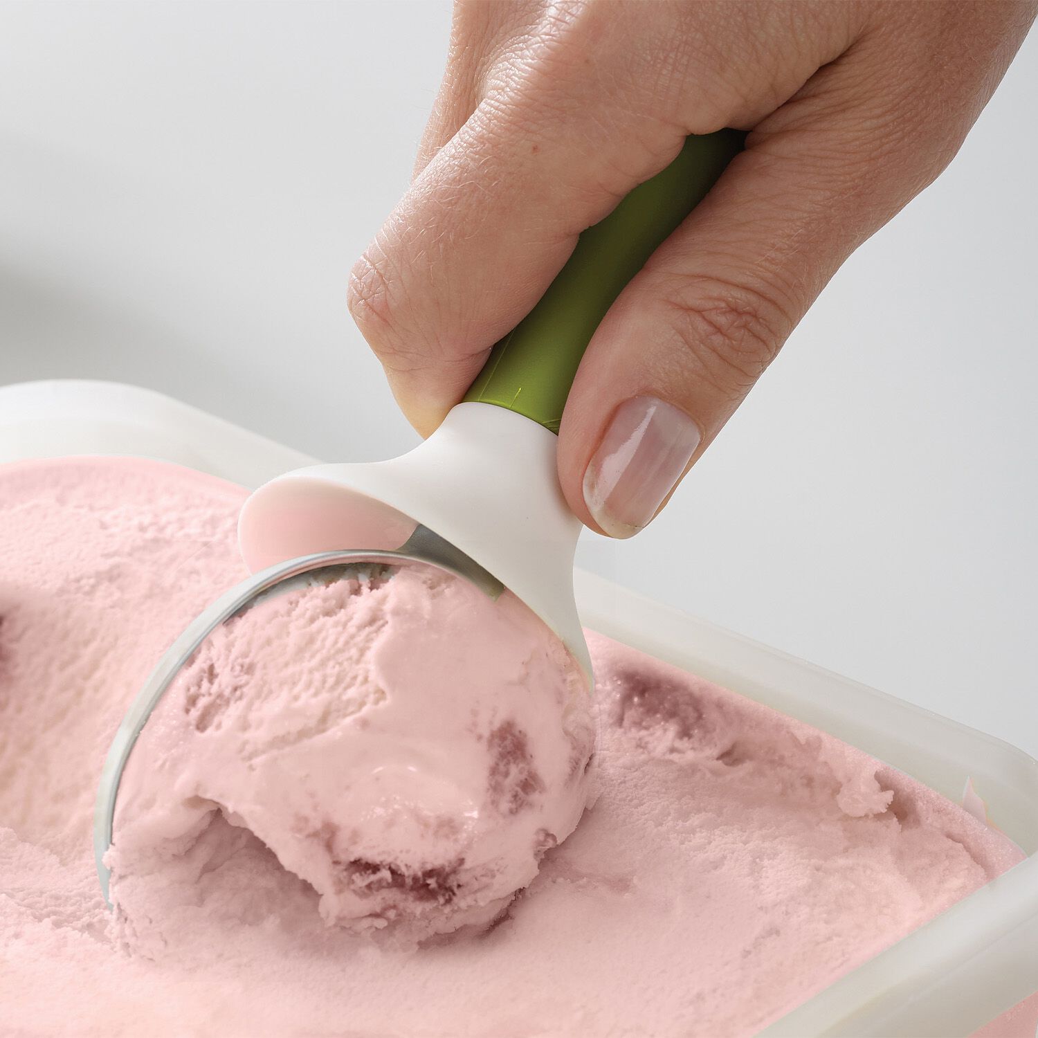 Joseph Joseph Duo Non-Drip Ice Cream Scoop - Home Store + More