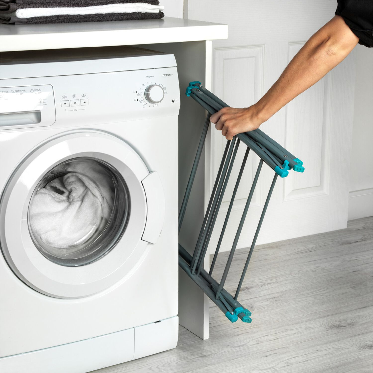 Beldray Compact Over The Door Airer - Home Store + More