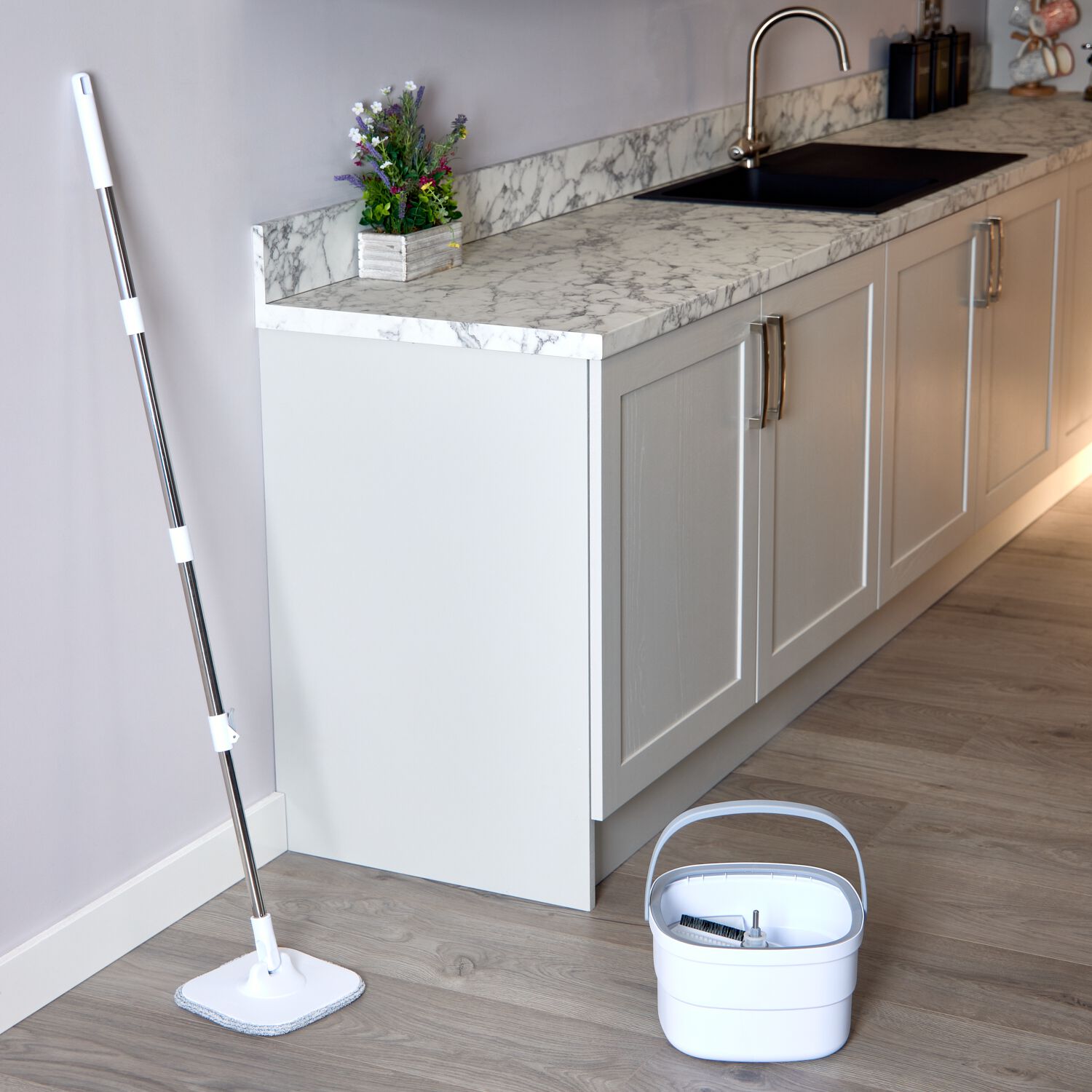 Gleam Clean Sheen Square Spin Flat Mop with Bucket - Home Store + More