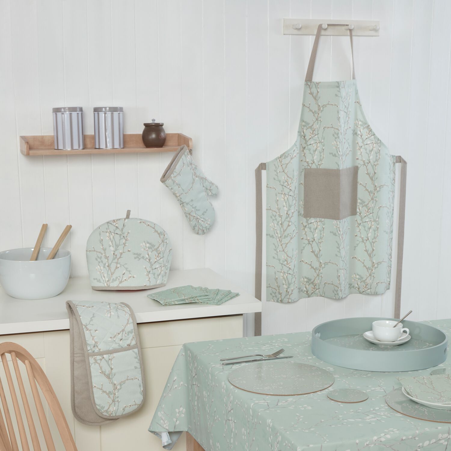 Willow Apron - Home Store + More