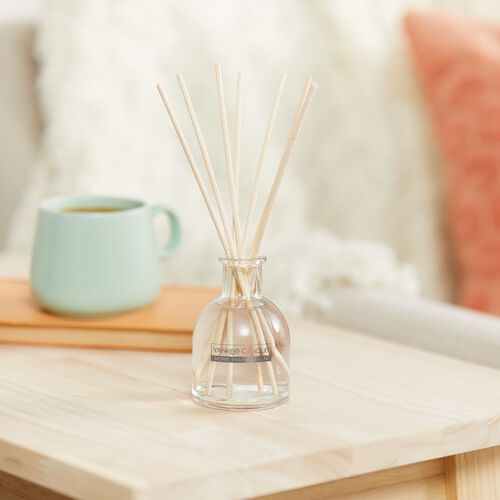 Yankee Candle® Reed Diffuser White Linen & Lace - Home Store + More