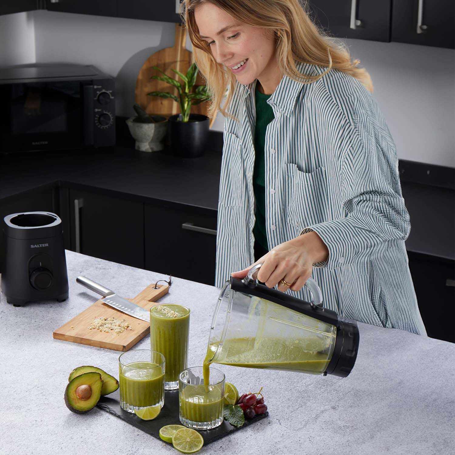 Salter Kuro 600W Glass Jug Blender - Home Store + More