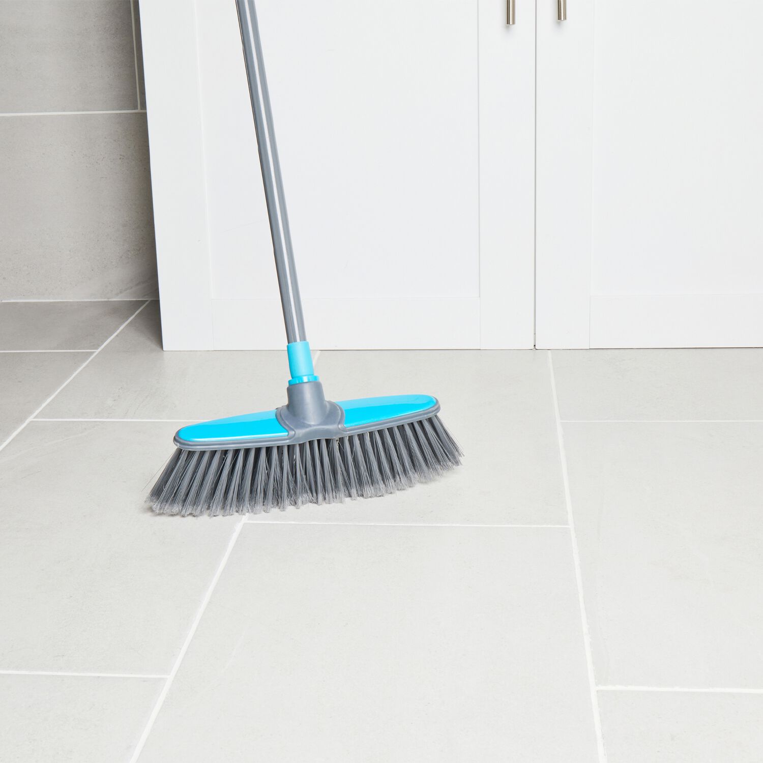 Beldray Antibac 1.2m Telescopic Broom - Home Store + More