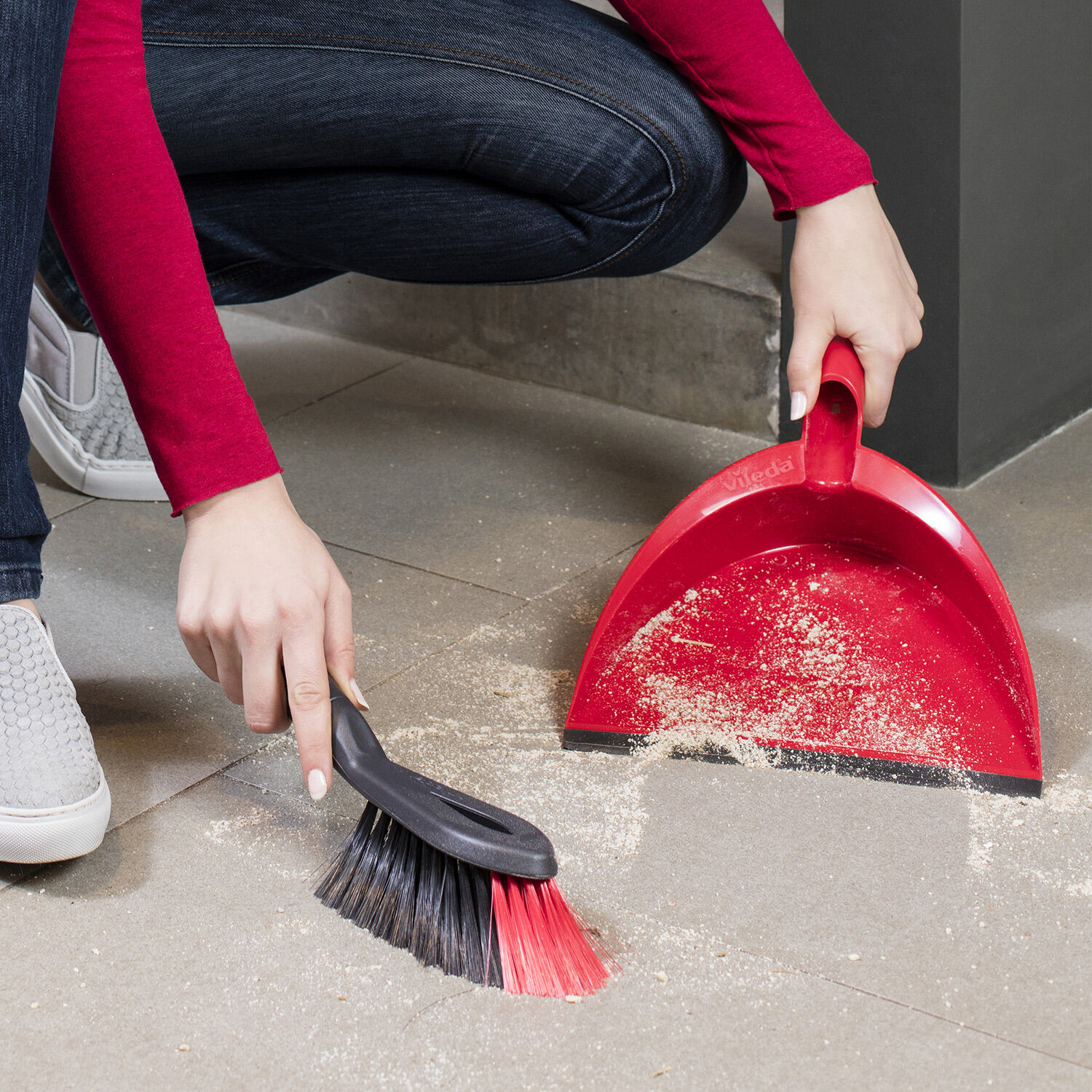 Vileda Dustpan & Brush Set - Home Store + More