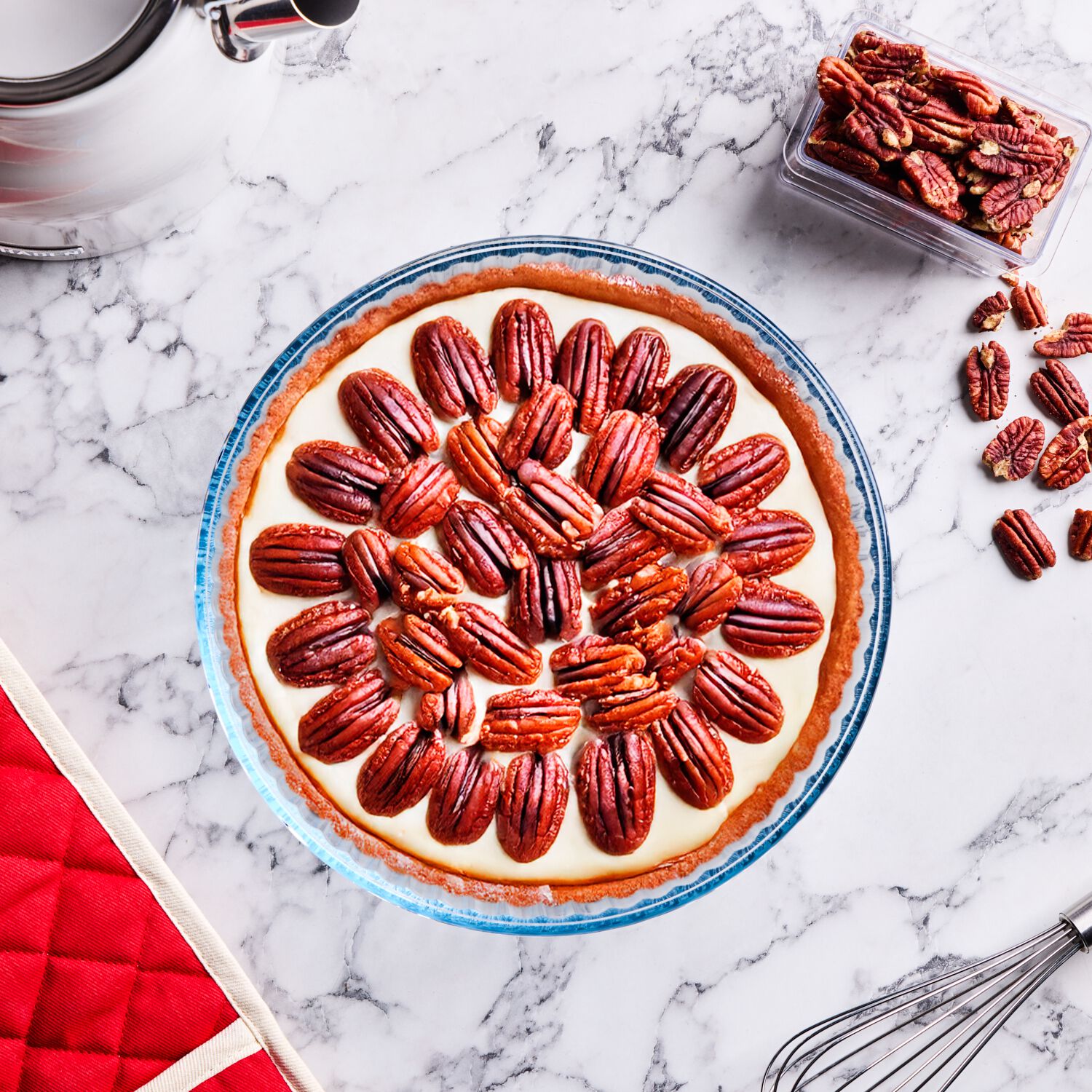 Pyrex Classic Deep Fluted Flan Dish 26cm - Home Store + More