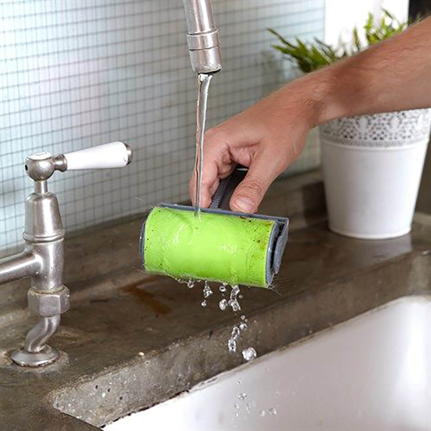 JML Fast Fit Sticky Roller - Home Store + More