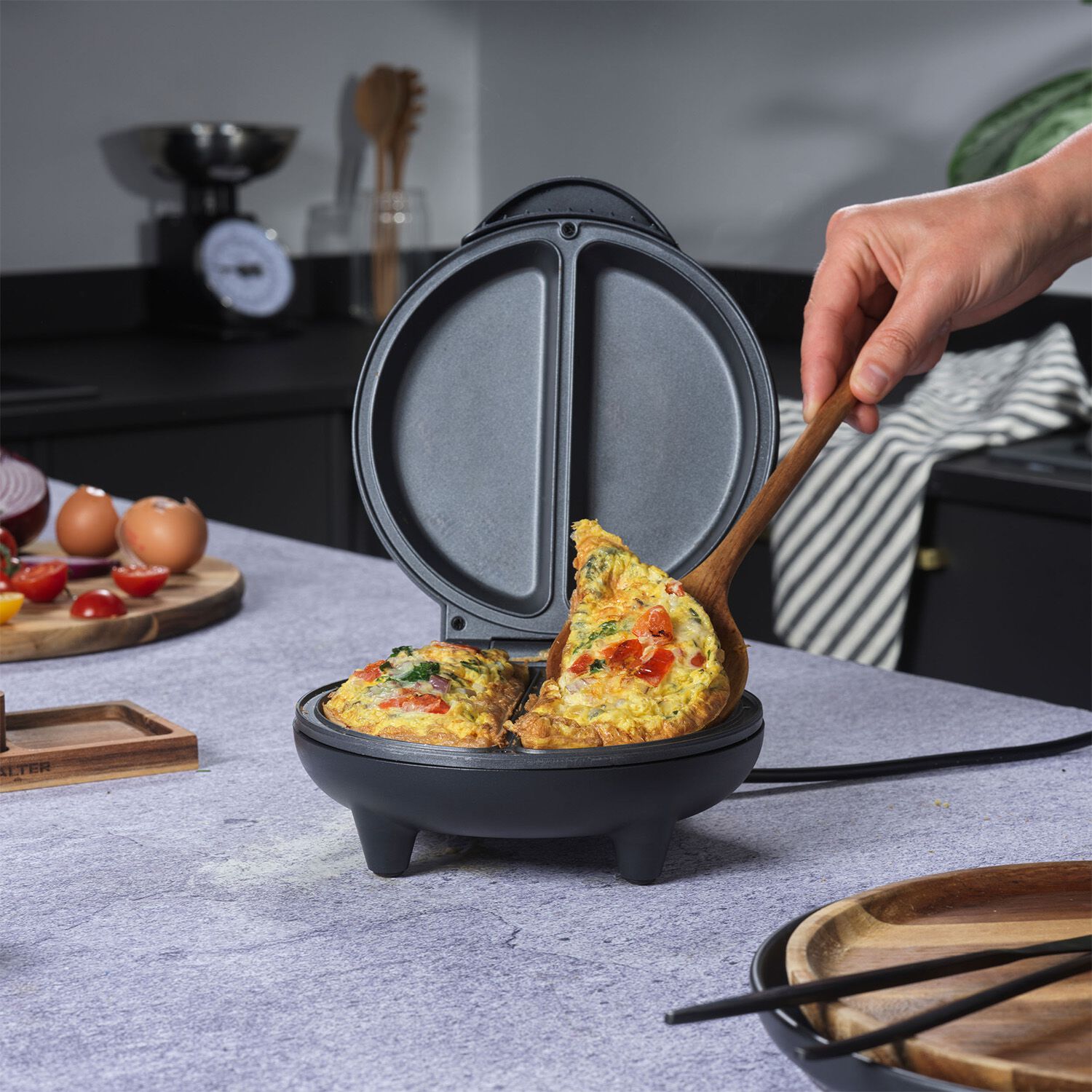 Salter Kuro Omelette Maker - Home Store + More
