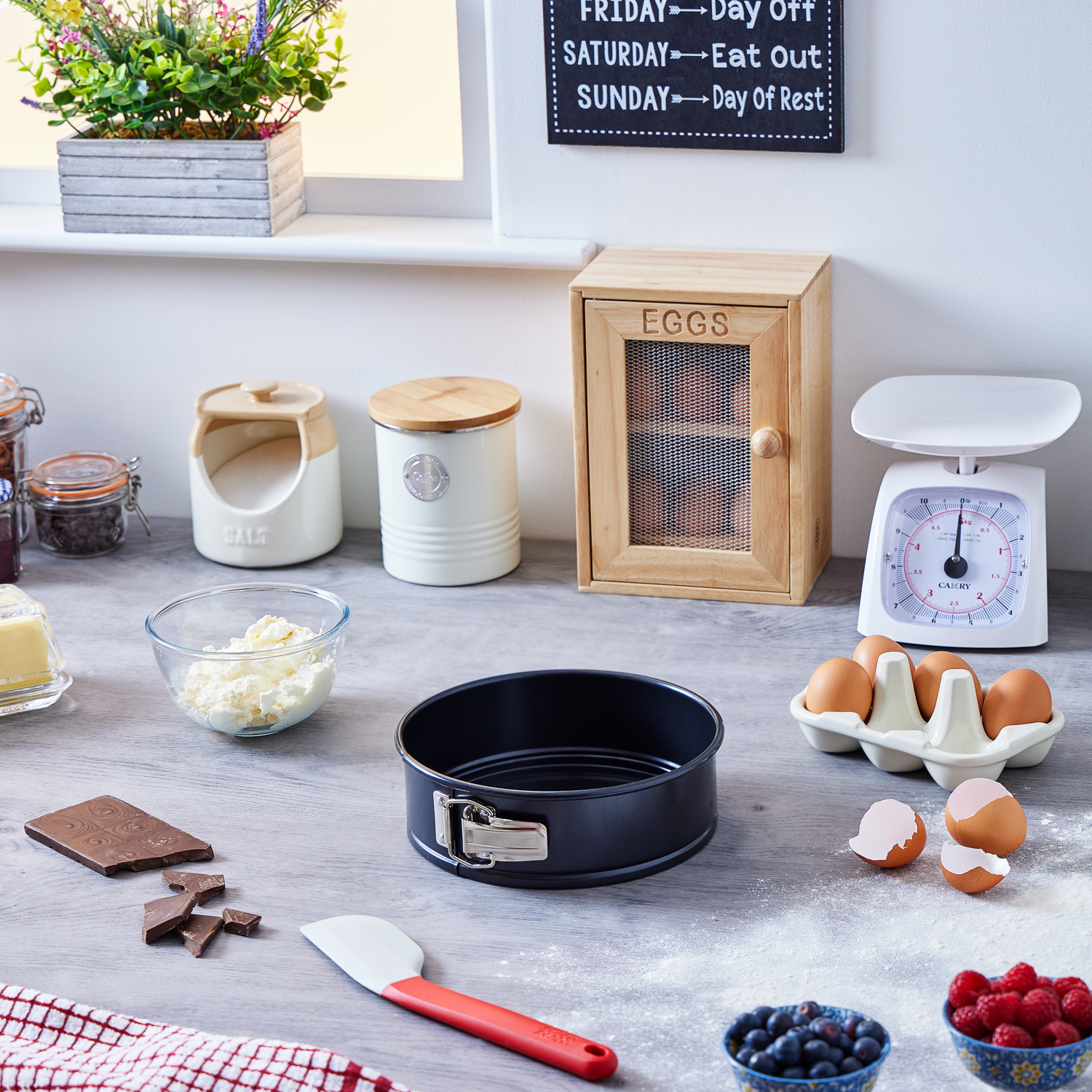 Bakers Select Round Springform Pan 8" - Home Store + More